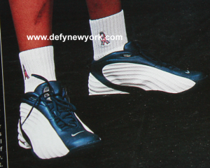 Nike Air Max Chosen Basketball Shoe 2002