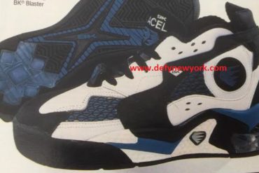 Sneakers (British Knights)